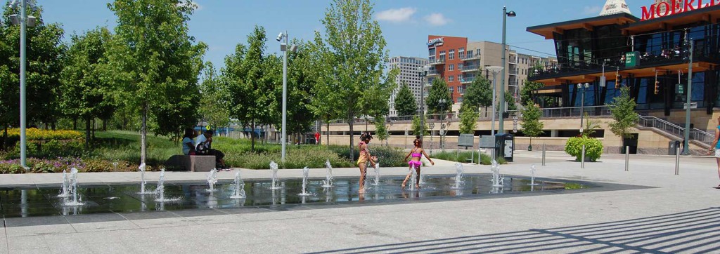 Smale Riverfront Park - The Banks